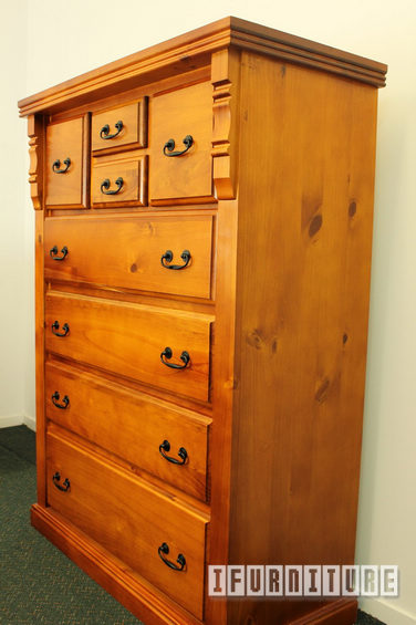 RIVERDALE 8 Drawer Scotch Chest
