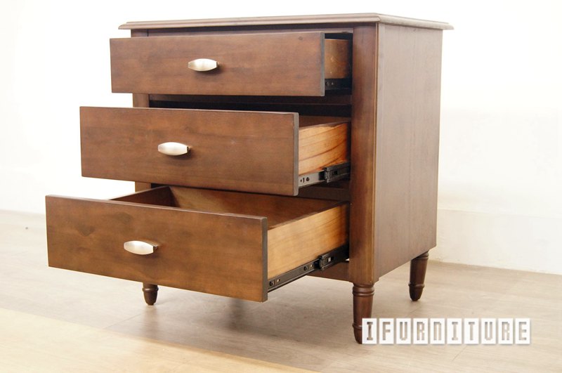 PRAGUE Bedside Table (Silver Wattle Timber)