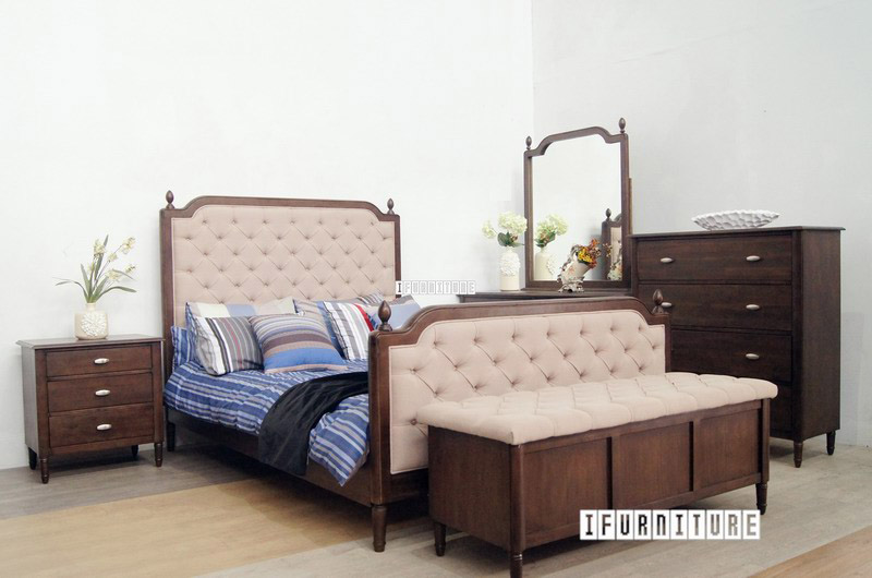 PRAGUE 8-Drawer Silver Wattle Timber Dresser with Mirror