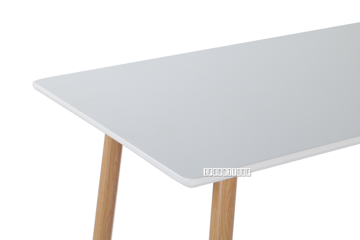 OSLO Bar Table