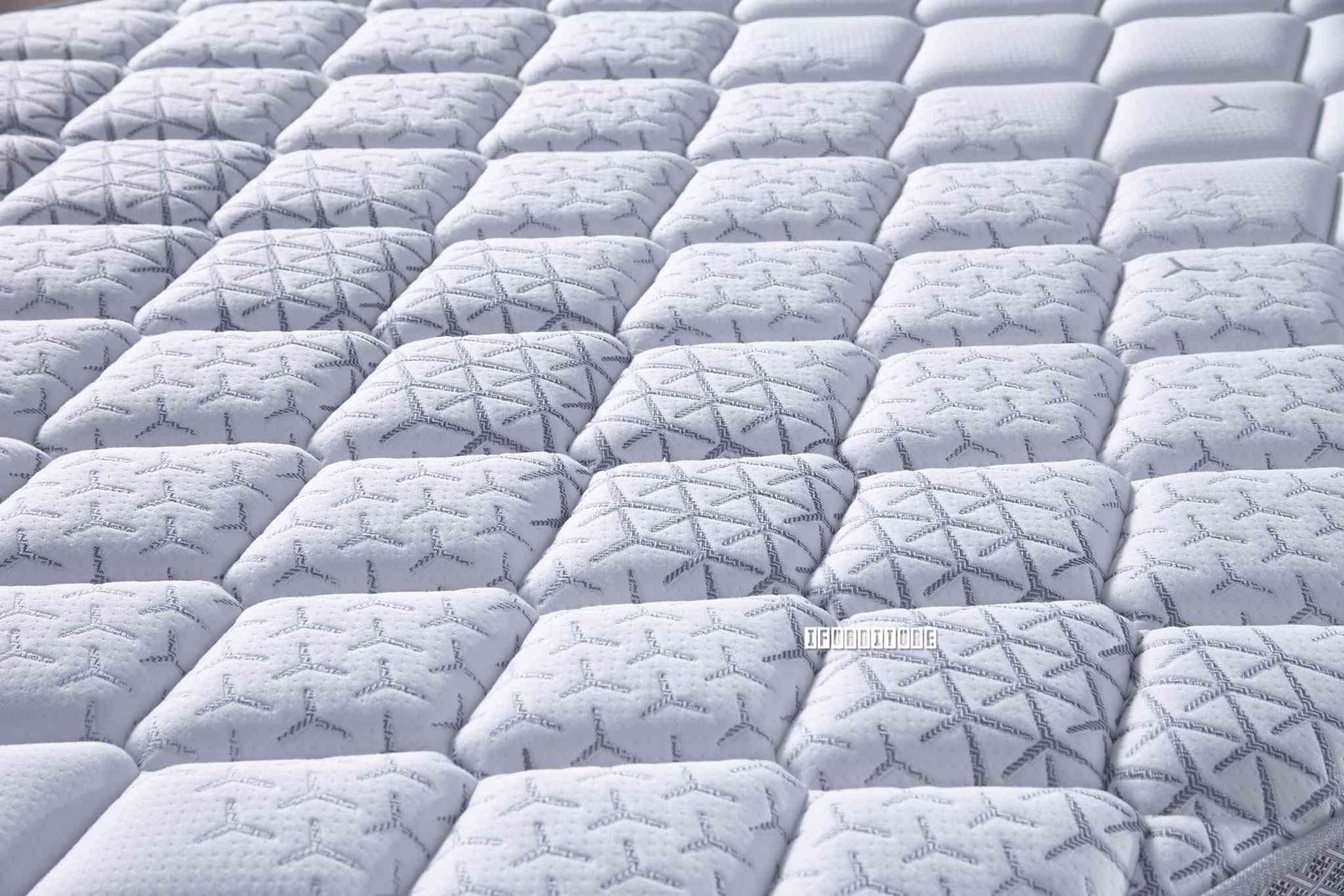 DREAM MAKER 7-Zone Latex Pocket Spring Mattress in Single/King Single ...