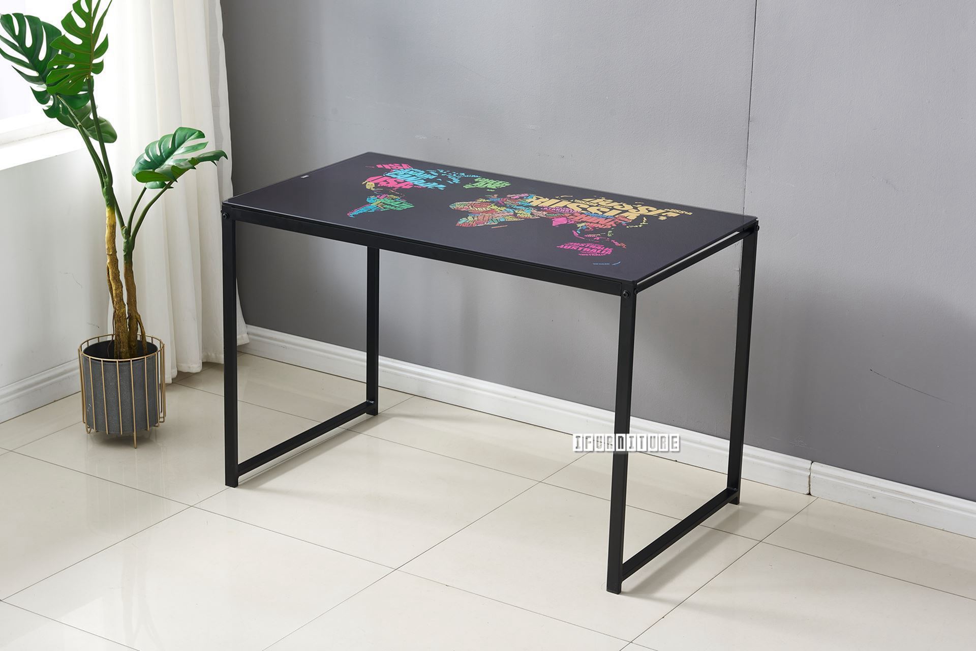 WORLD 110 Glass Writing Desk (Black)
