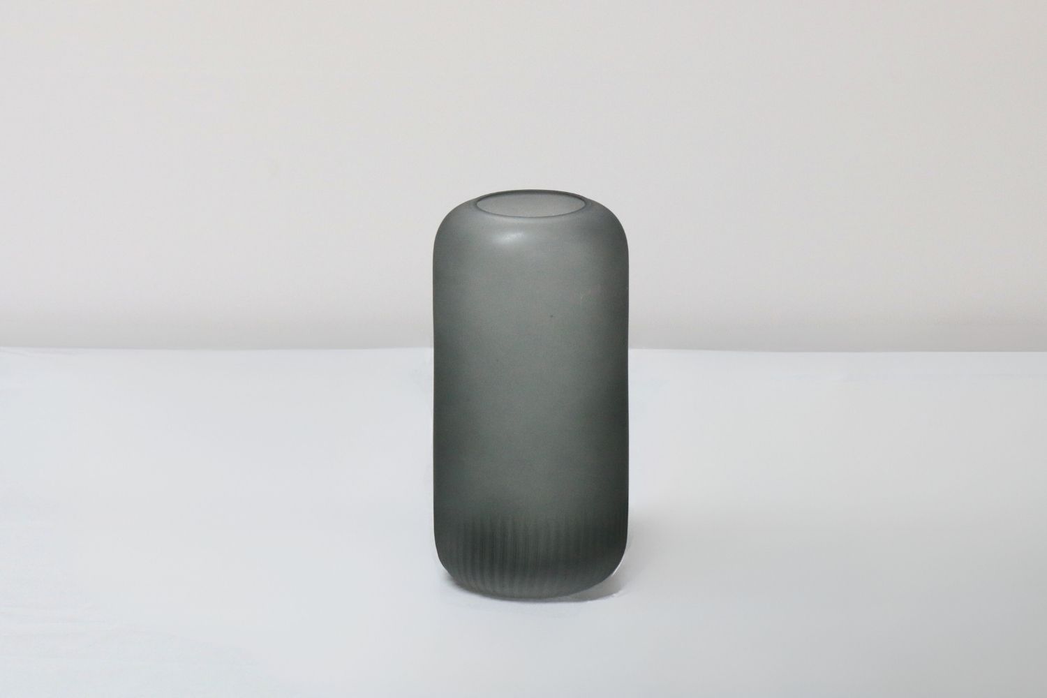 GLASS CYLINDER Cut Line Vase