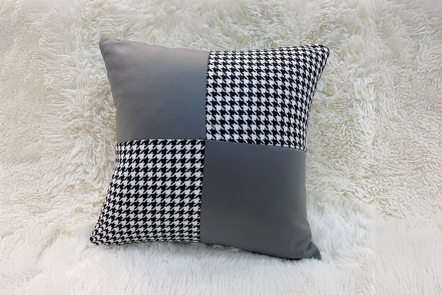 SQUARE Houndstooth Cushion with Inner in Multiple Colours (45x45cm ...