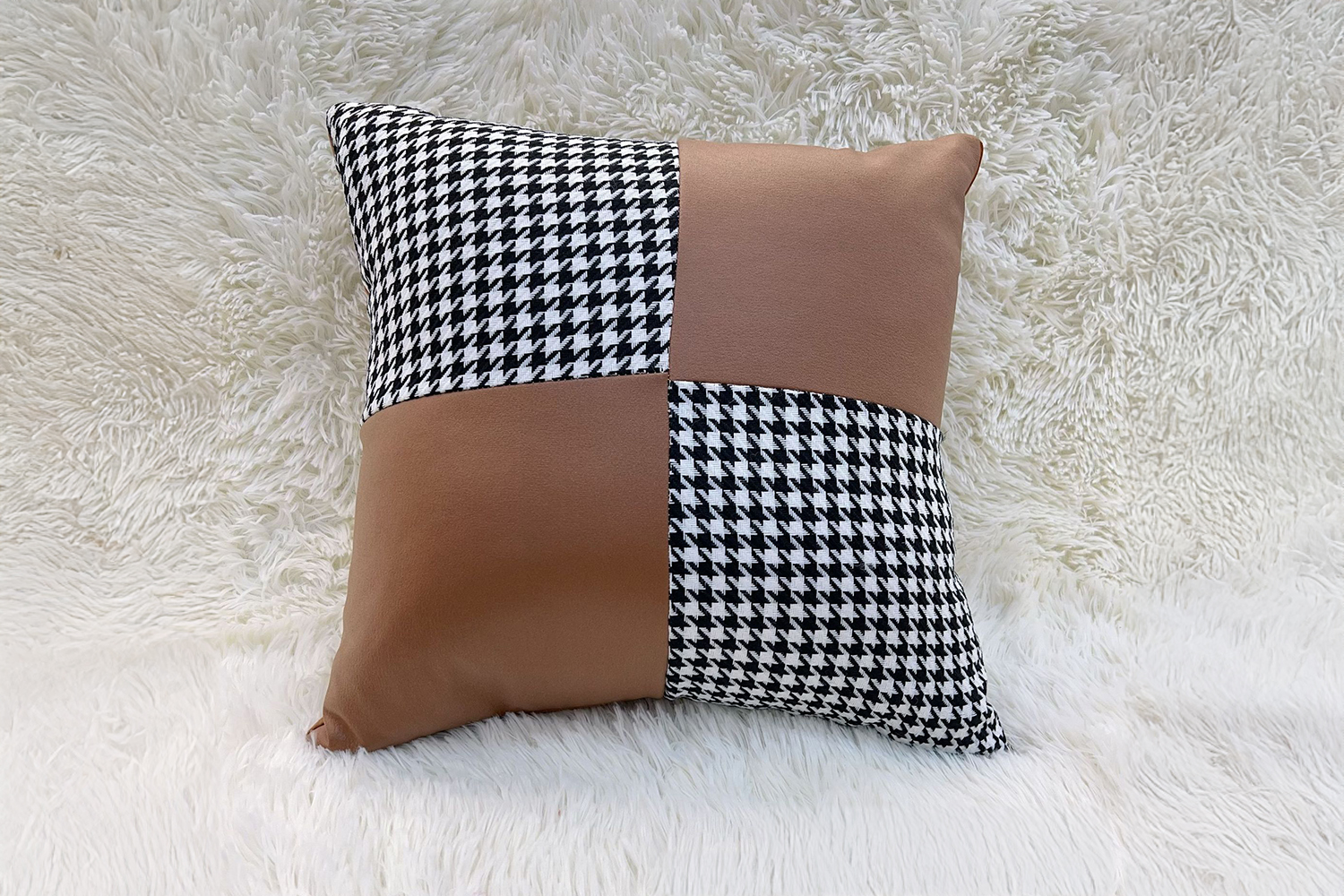 SQUARE Houndstooth Cushion with Inner in Multiple Colours (45x45cm ...
