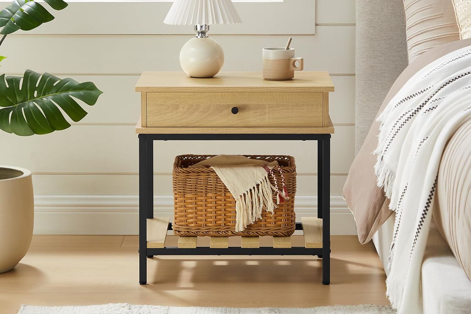 MANZA 1-Drawer End Table