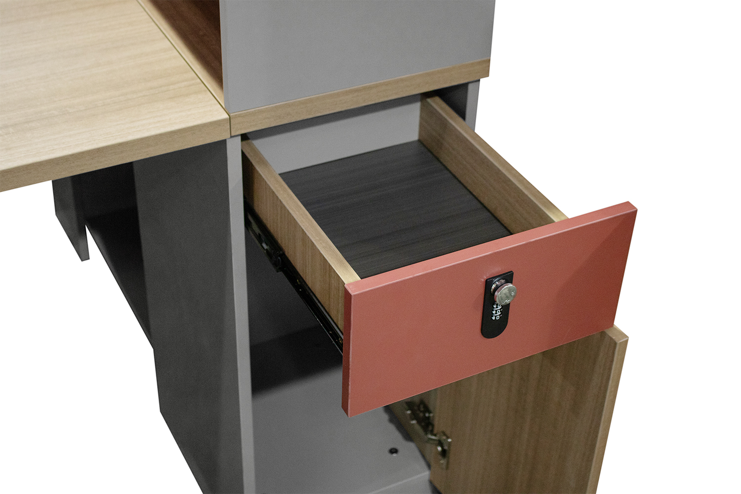 FOCUS 150 Office System 2-Seater Desk with Cabinets