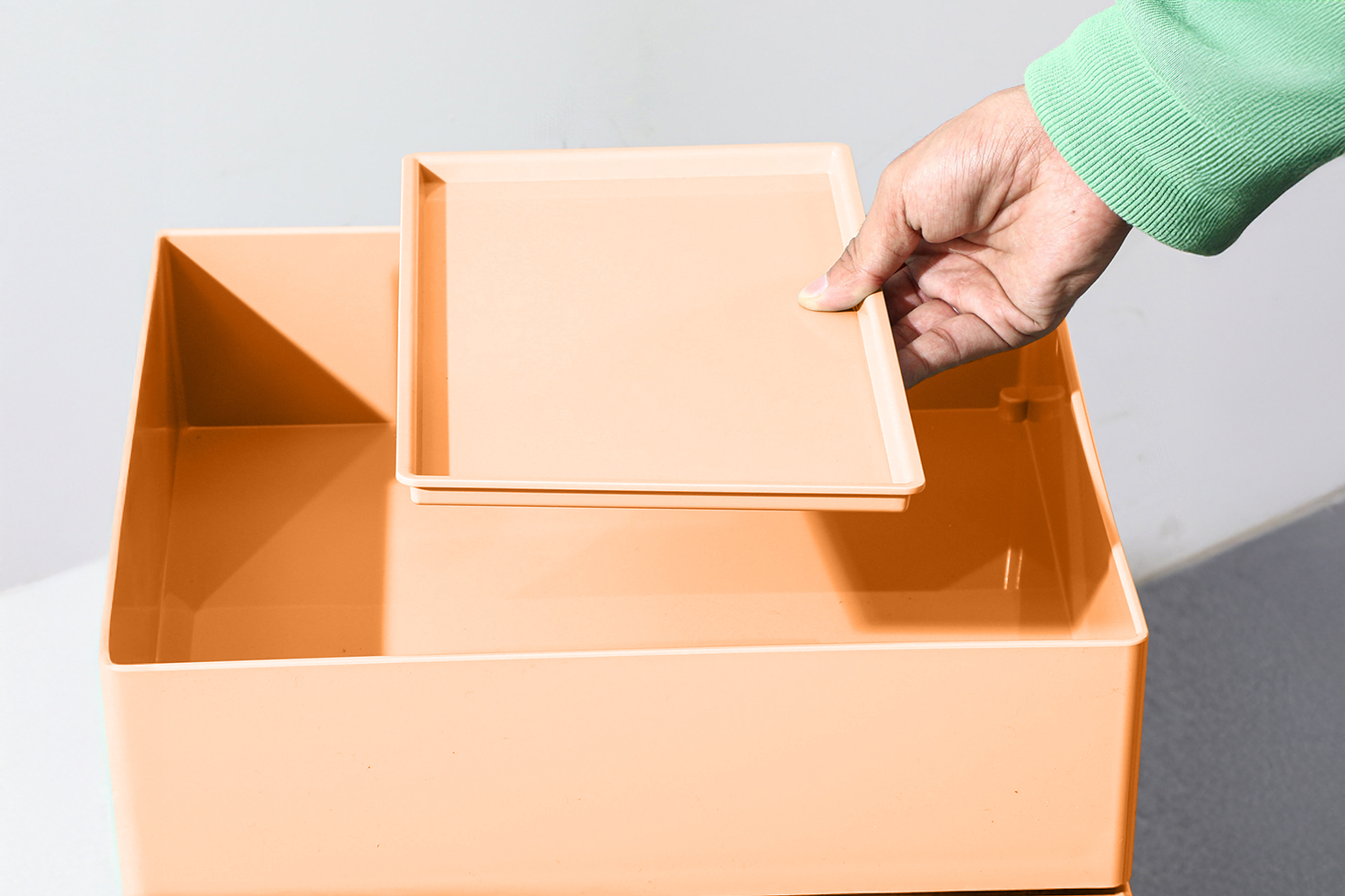 GAVIN Rotating 5 Tier Utility Drawer Wheel Trolley (Orange)