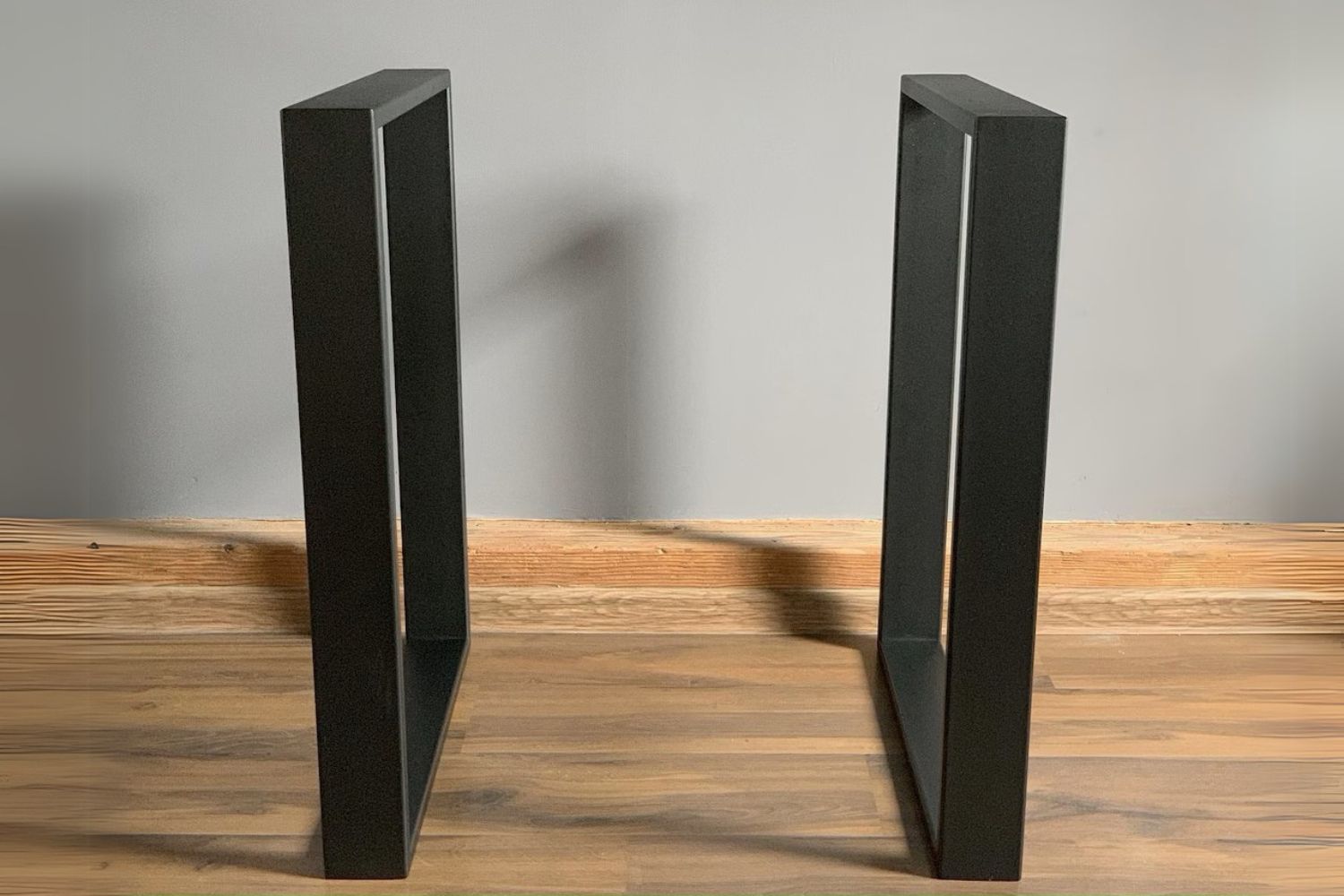 SynergyPlus H73.5 Square Metal Table Legs with 200 Support Bracket