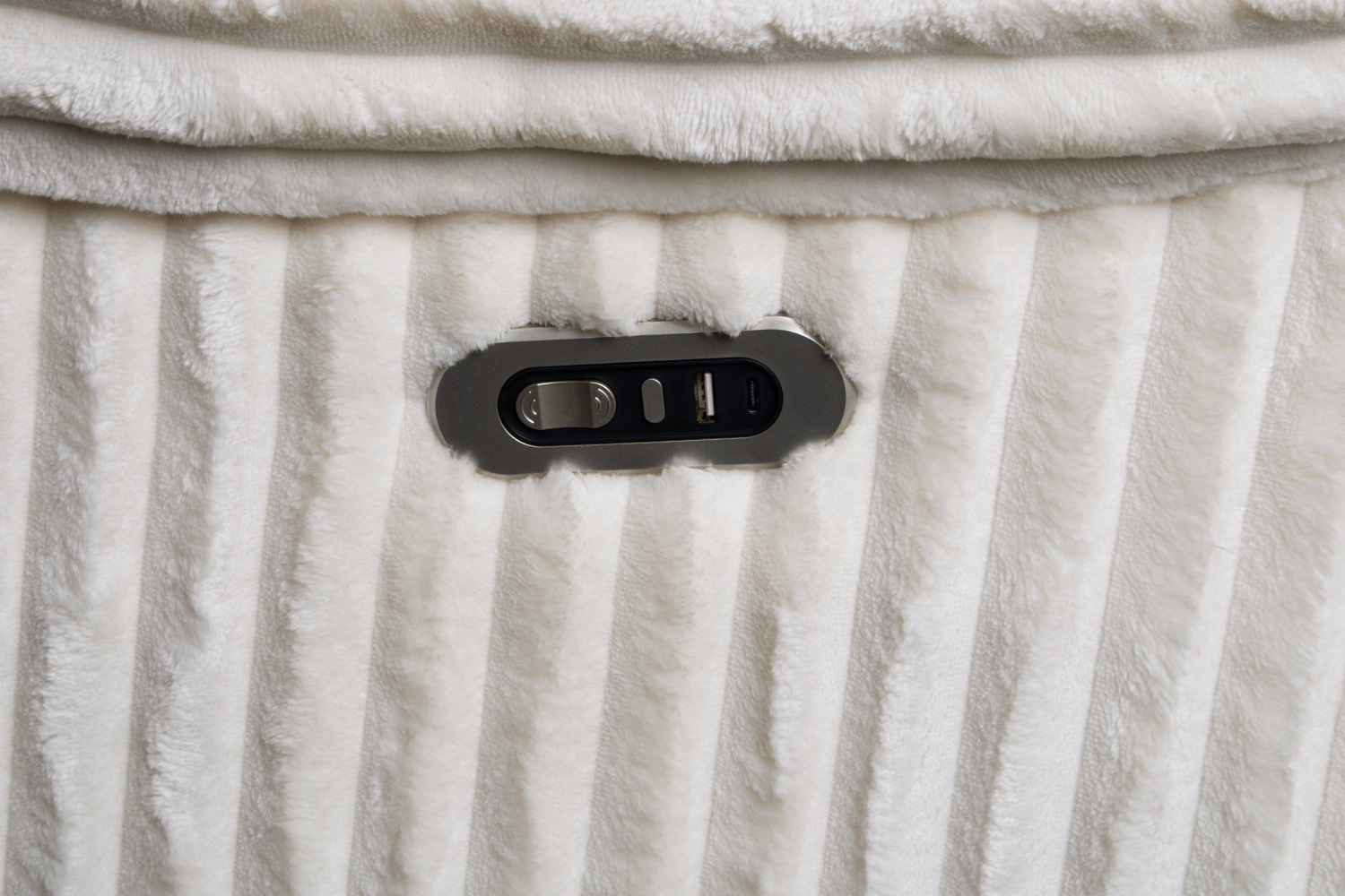 GRACEY 3/2 Seater Power Reclining Sofa Range with Bluetooth Speaker ...