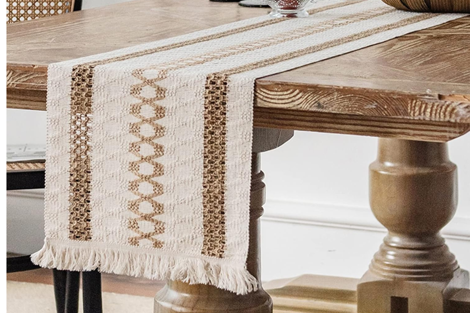 376-005 Jute-Striped Woven Table Runner with Tassel - 30cmx200cm