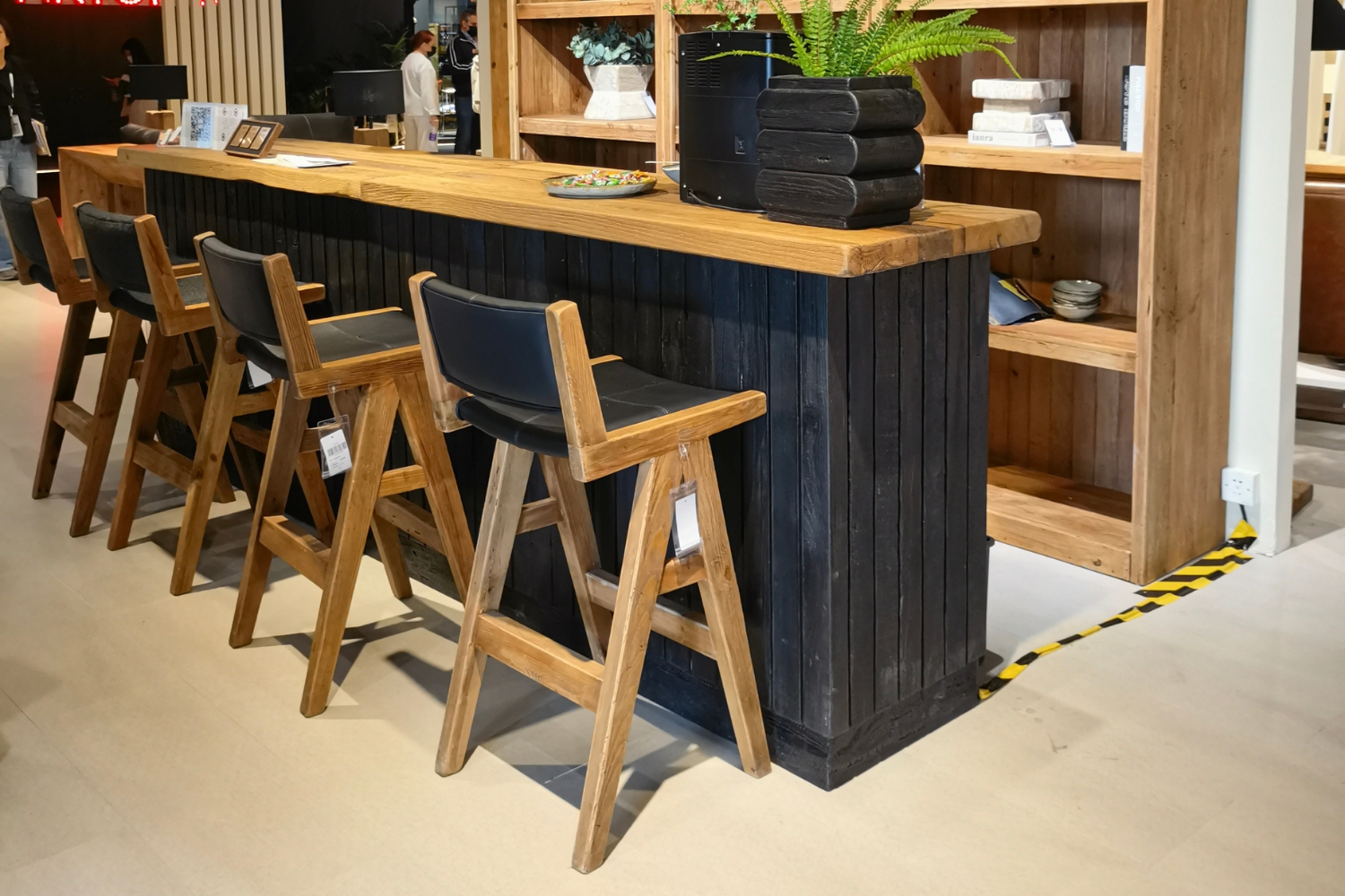 TIMBERA 3.2M Solid Reclaimed Wood Bar Counter with 8 Back Storage ...