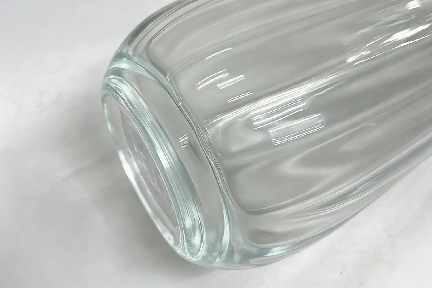 IRREGULAR Transparent Short/Tall Vertical Striped Glass Vase